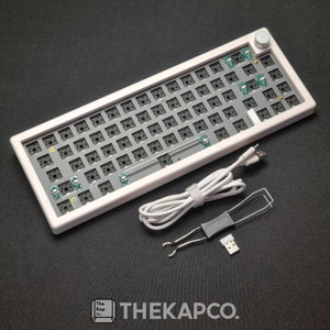 Why the GMK67 is the Best 65% Mechanical Keyboard Kit for Beginners